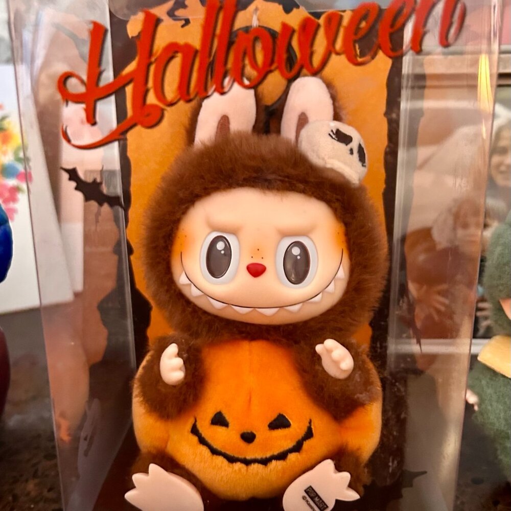 Labubu Pumpkin - Pop Mart - New In Box! - Gem